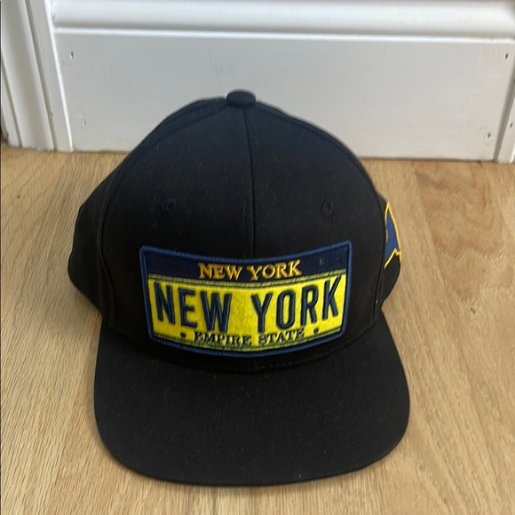 House of Commons | Accessories | House Of Commons New York Cap | Poshmark